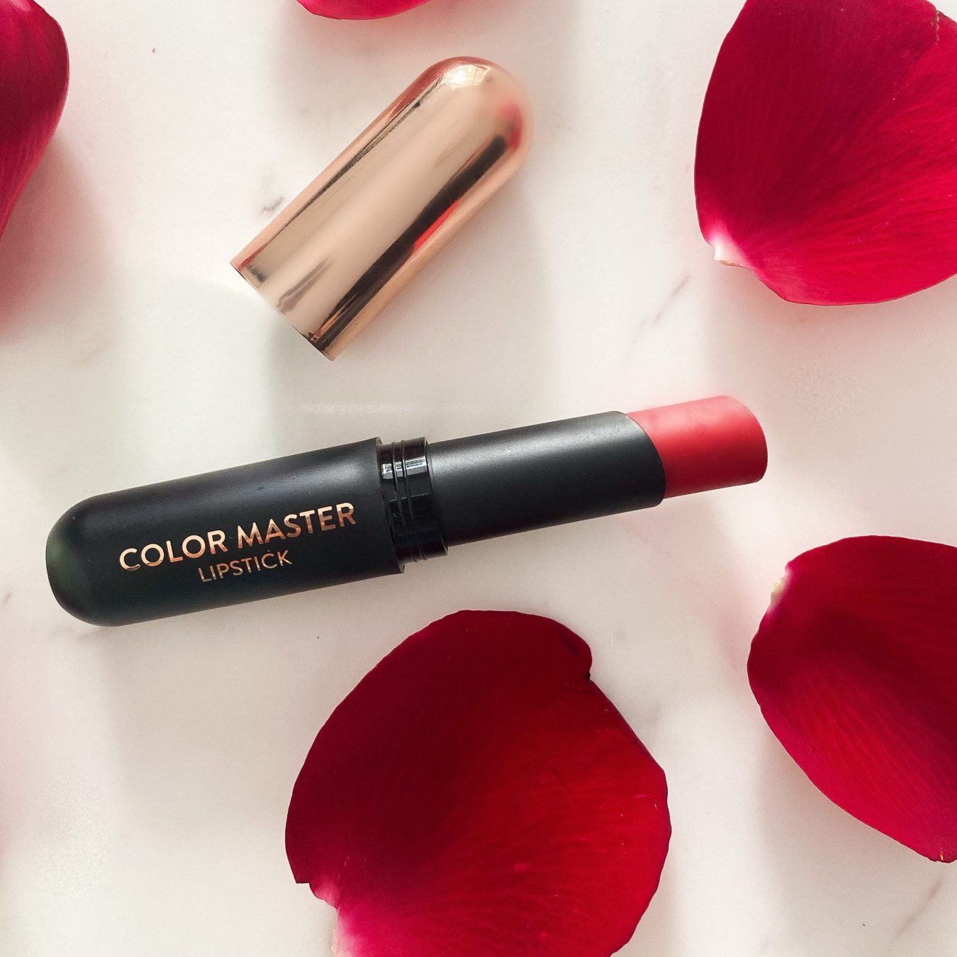 Flormar Lipstick Color Master I Tek Sürüşte Yoğun Renkler | Mag for Her